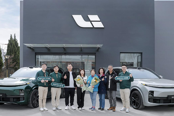 Li Auto sees cumulative deliveries exceed 300,000 units - China EV news ...
